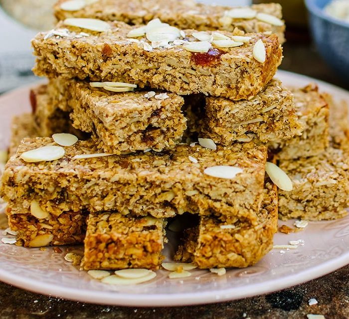 Cherry & Almond Flapjacks – Mornflake - Mighty Oats