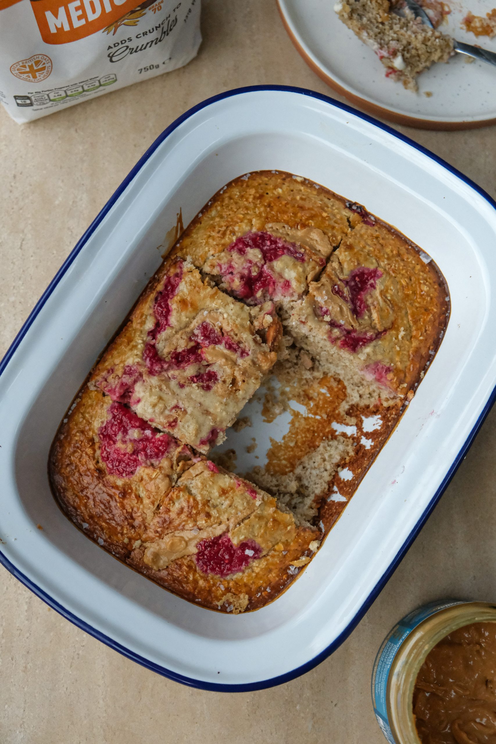 PB & Jelly Batch Baked Oats – Mornflake