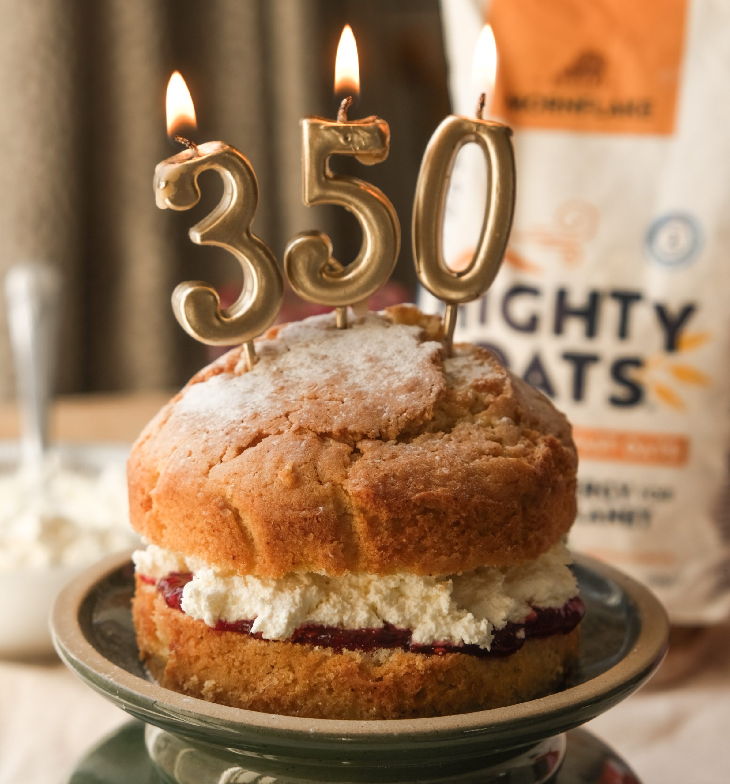 Mini Victoria Sponge Cake – Mornflake